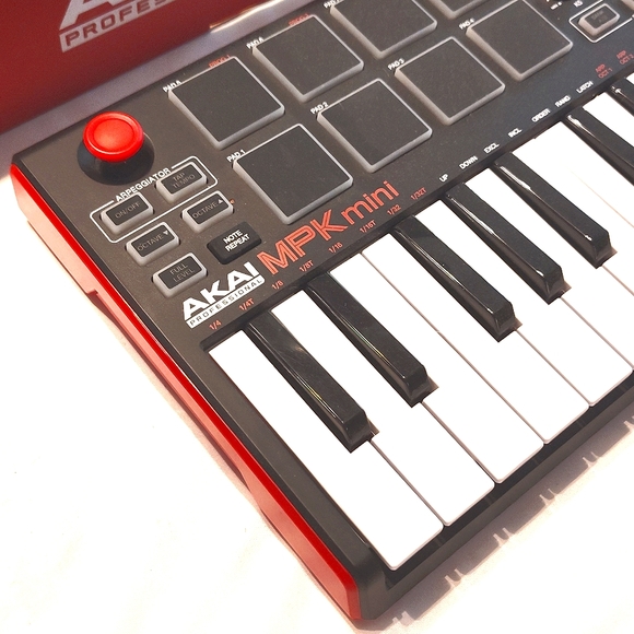 Akai | Computers, Laptops & Parts | Akai Professional Mpk Mini Mk3 25 Key Keyboard Controller ...